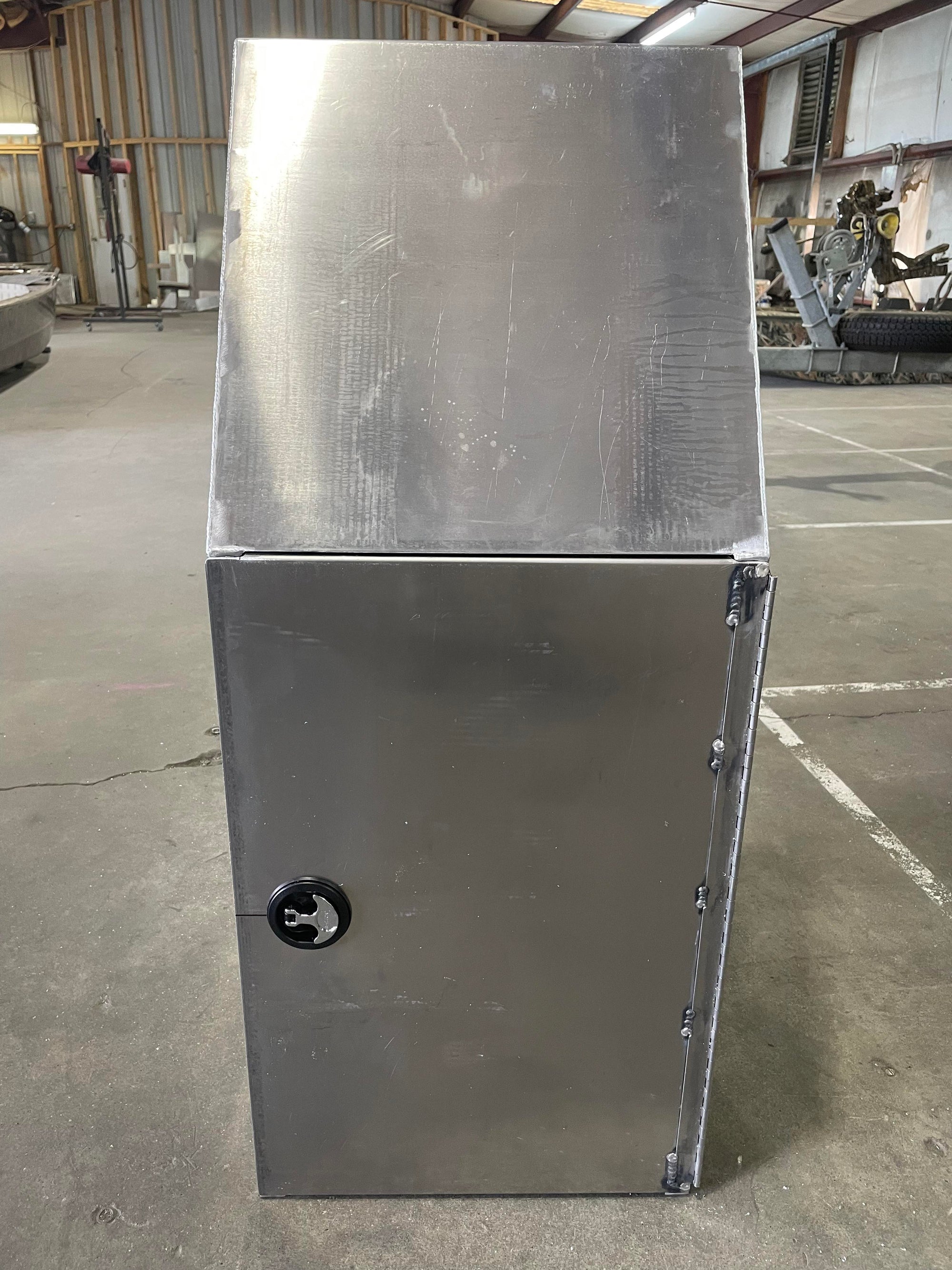 Size Standard - 36x12x14" Large - 18"x14"x44" Standard Size w/ Door ...